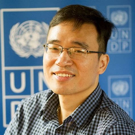 Mr Hoang Thanh Vinh 15th Annual 2023 Global CSR ESG Summit Awards