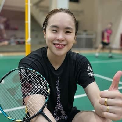 Pearly Tan Bio Career Single Age Net Worth Height Facts