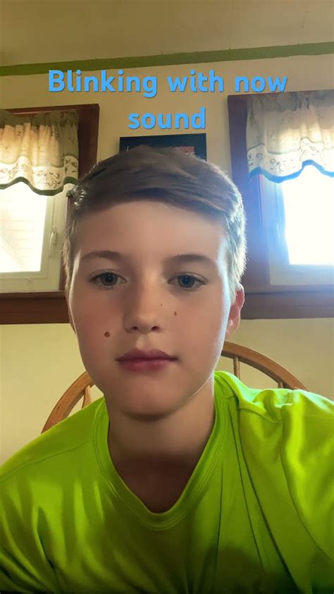 Blinking Youtube
