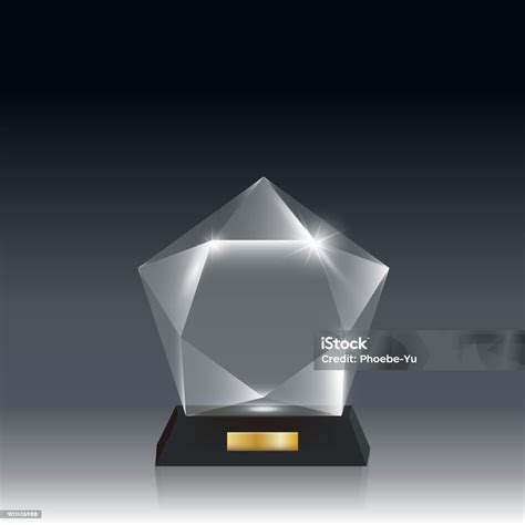 투명 한 현실적인 빈 벡터 아크릴 유리 트로피 수상 3차원 형태에 대한 스톡 벡터 아트 및 기타 이미지 3차원 형태 Championship 결정체 Istock