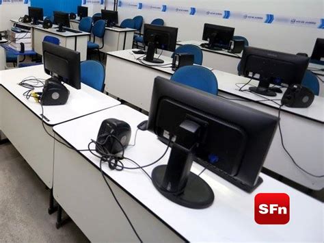 Escolas Estaduais Reabrirão Para Alunos Que Não Têm Acesso à Internet Em Cidades Com Baixo Risco