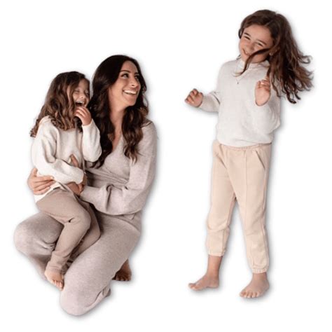 Danielle Jonas About Official Website