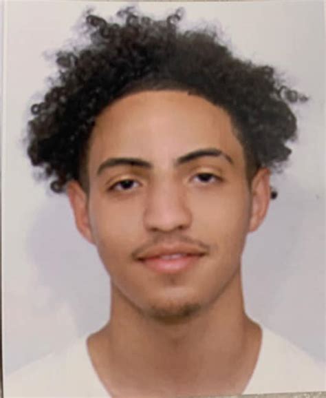 Avis De Fugue Adam Daoudi 16 Patrouilleurs Médias Qc Facebook