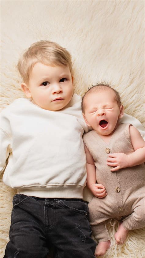 ФОТОГРАФ НОВОРОЖДЕННЫХ ПЕРМЬ А кадры с родителями входят в стоимость Можно нам взять бабушку