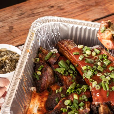 Best Bbq In Las Vegas John Mulls Meats And Road Kill Grill