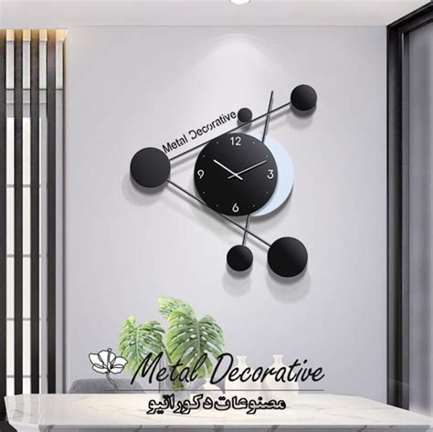 خرید ساعت دیواری فلزی مثلثی بهترین قیمت و کیفیت تولیدی