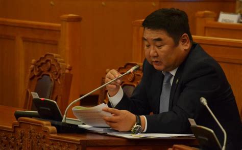 Vip76 Mn Хуульчийн эрх зүйн байдлын тухай хуульд нэмэлт өөрчлөлт орууллаа