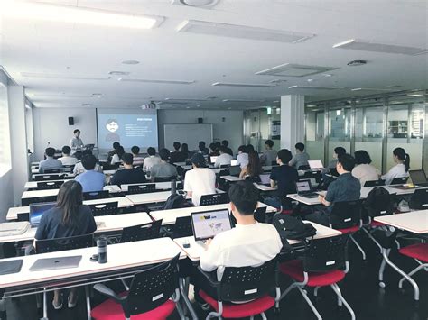 양재동 코드랩 양재동 코드랩 변규현님이 진행하는 Nodejs로 시작하는 Serverless