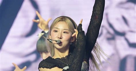 미미로즈 예원 팬들 사로잡는 무대[포토엔hd]