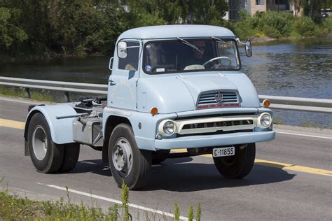 Thames Trader Trucks Old Lorries Vintage Trucks