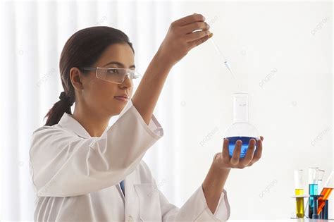 Female Scientist Experimenting In Lab Photo Background And Picture For Free Download Pngtree