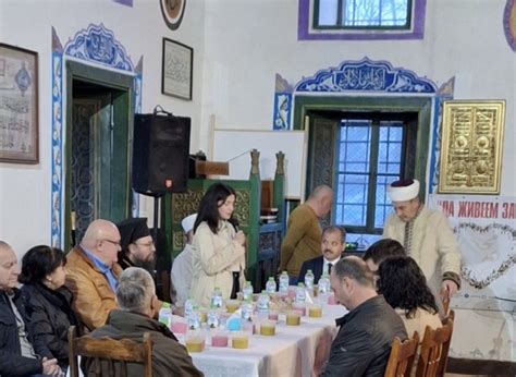 Ифтар събра във Видин за поредна година на обща трапеза мюсюлмани и християни в джамията „Осман