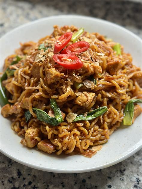 Maggi Goreng Brown Girl Vegan