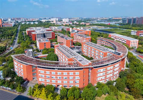 上海交通大学图片素材 上海交通大学设计素材 上海交通大学摄影作品 上海交通大学源文件下载 上海交通大学图片素材下载 上海交通大学背景素材 上海