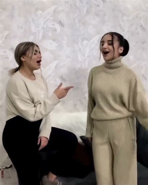 فاطیمابلاگر اهنگفاطیما کلیپفاطیما اهنگ کلیپ بلاگر کلیپشاد کلیپغمگین عاشقفاطیما