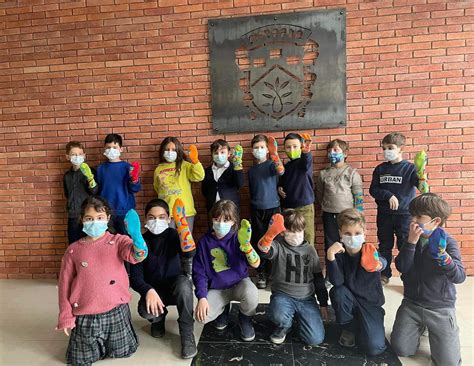 მეგობრები არ ითვლიან სკოლა ოლიმპი • School Olimp Facebook