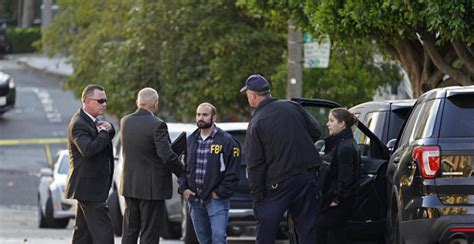 政治暴力日益严重，中期选举或受影响，佩洛西丈夫遇袭搅动美政坛腾讯新闻