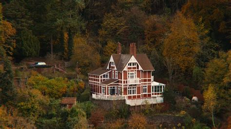 Исследуем места съёмок телесериала Sex Education Афиша Лондон