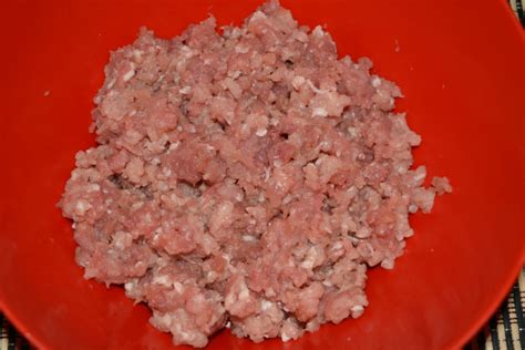 Сочный фарш для чебуреков – 4 вкусных рецепта