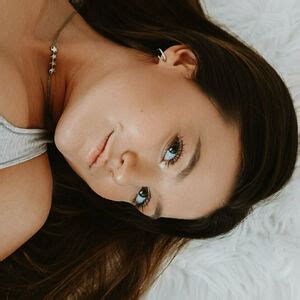 Heather Alyse Becker Nude Photo