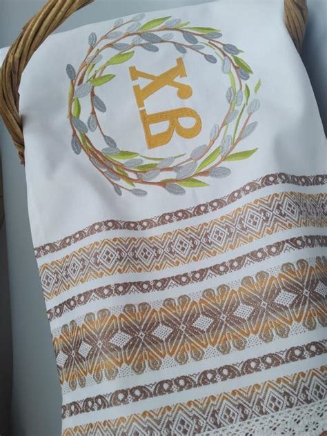 Велікодній рушничок на кошик — ціна 450 грн у каталозі Все для свята