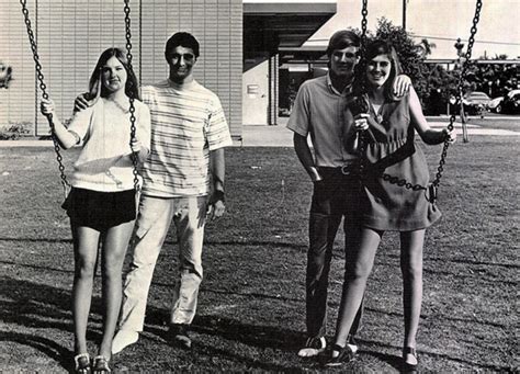 Seventies Sweethearts 50 Found Photos Of Young Love In The Early 1970s