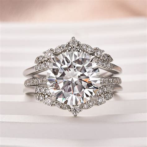 Moissanite 40 Ct Round Cut Insert Wedding Ring Set With Jacket Stack