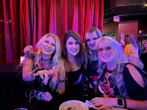 Meet Brittney Renee Canvasrebel Magazine