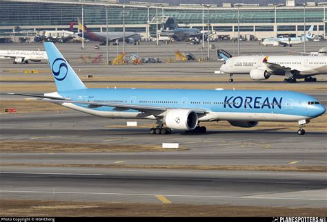 Hl8347 Korean Air Boeing 777 300er Photo By Hghcheng Id 1898345