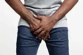 5 Ways To Hide A Boner In Public
