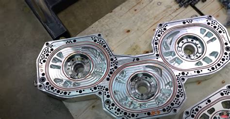 The Worlds Only 12 Rotor Engine A Unique And Powerful Mach