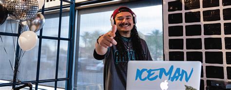 Host At Hash Kitchen Gilbert Harri Jobs