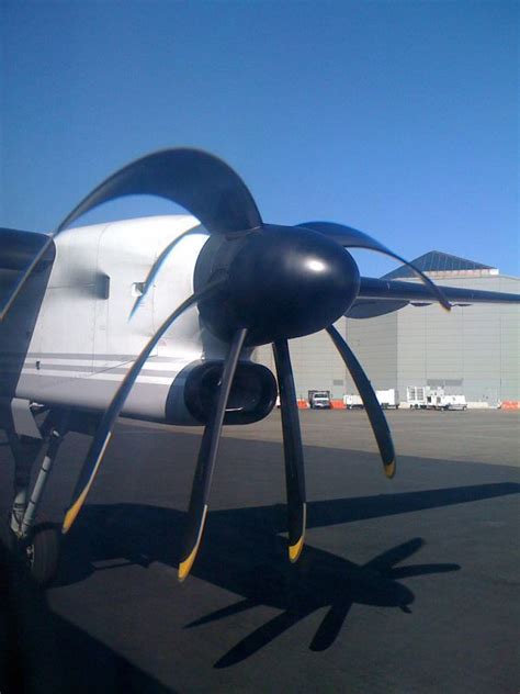 扭曲的快速世界：有趣的「rolling Shutter」效應相片 Flickr Blog