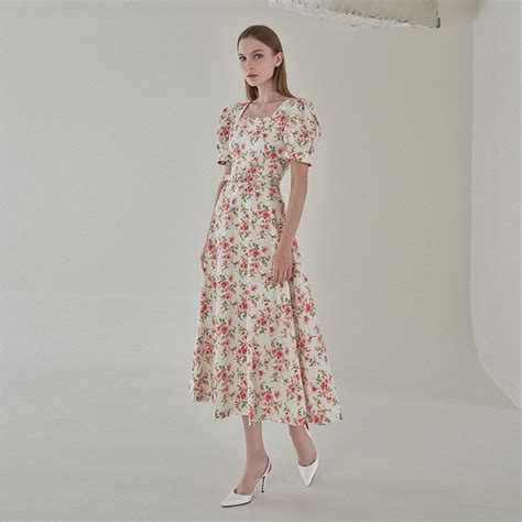 포스티 Sconetail 베리꽃 나염 스퀘어 넥 플레어 A라인 원피스