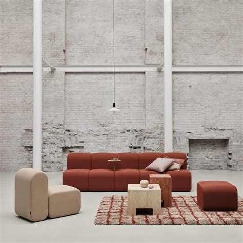 Squashed Concrete Bench By Thomas Musca And Duyi Han References Brutalism