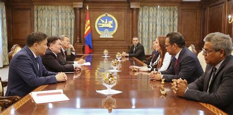 Г Занданшатар Сайн засаглалыг бэхжүүлэх нь тогтвортой хөгжилд хүрэх гол арга зам мөн