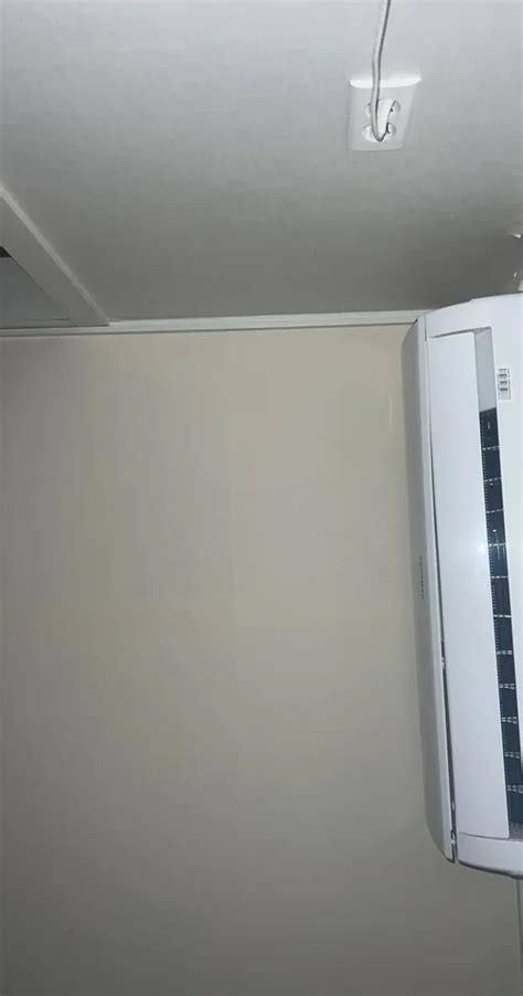 친절하시고 꼼꼼하게 해주셨어요 특히 에어컨 안했으면 어쩔뻔 했는지진짜 더러웠눈데 다행하게도 완벽하게 깨끗해졌어요 내부가 정말 곰팡이투성이었는데 곰팡이 싹