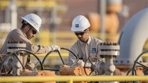 Саудын Араб Түүхий газрын тосны үнээ бууруулснаар олон улсын зах зээл дэх газрын тосны үнэ буурчээ