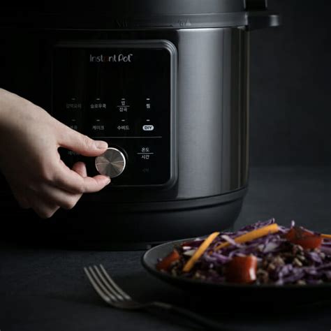 코렐 인스턴트브랜드 멀티쿠커 인스턴트팟 에센셜 출시 Zdnet Korea