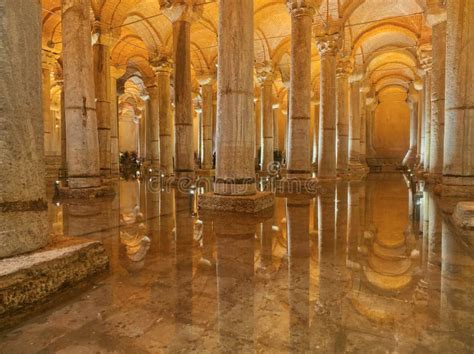 Ancient Underground Cistern With Columns Editorial Stock Image Image Of Reservoir Travel