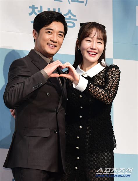 [sc리뷰] 엄지원 안재욱 ♥이필모로 착각했다…키스하기 위해 직진 독수리 5형제