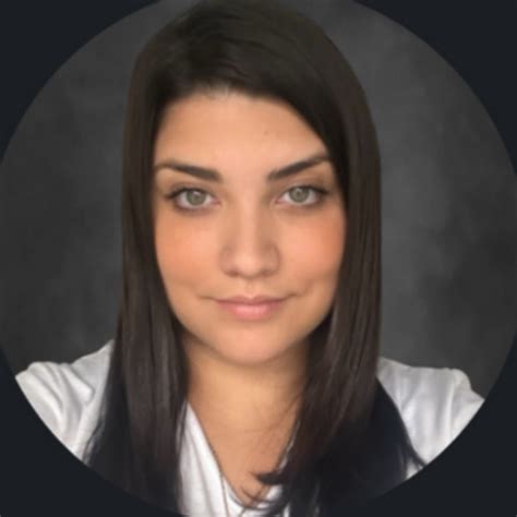 Daniela Vargas Youtube