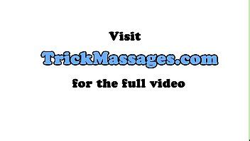 Masajista De Grandes Tetas Chupando Antes De Montar Una Polla Xvideos Com