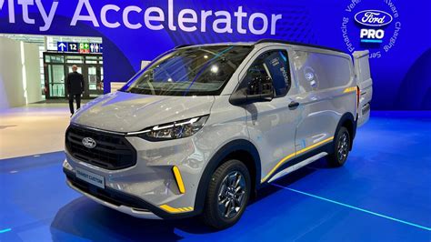 Premiere Auf Der IAA Ford Transit Custom 2023 Promobil