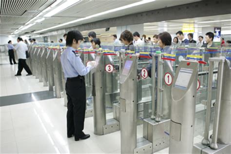 China Simplifies Border Entry Exit Formalities China Org Cn