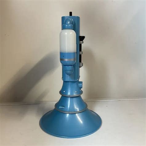 Fart Gun Minions Despicable Me Blue Fart Gun Lights Sounds Universal Rare Toy Picclick Uk