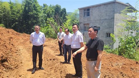 建工控股领导王淑德、王汪苗赴定点帮扶村走访调研