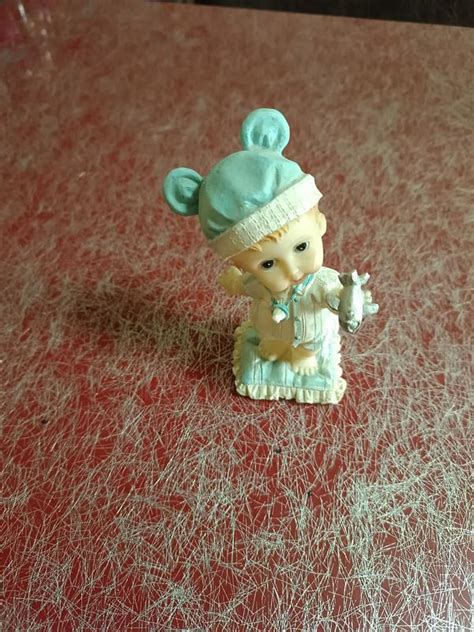 Сувенир — цена 250 грн в каталоге Статуэтки Купить товары для дома и быта по доступной цене на