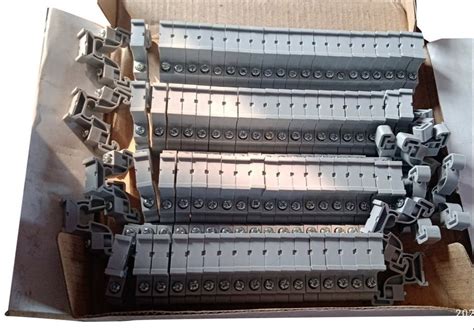 3044636 Double Level Terminal Block Panel Mounting 10a At Best Price In Kolkata