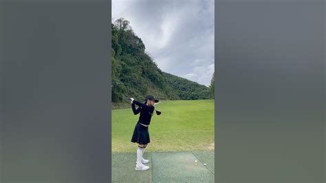연습생이 연습중 골프 골프스윙 골프연습 골프장 스윙 쇼츠 Youtube